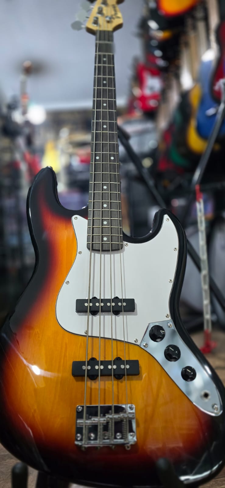 Bajo LJB4 Jazz Bass Denver LA FUSA. - Repuestos Musicales